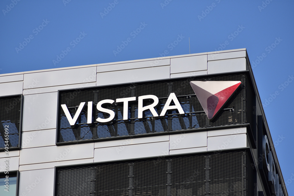 Vistra company logo, signage, emblem on the facade. Capital market ...