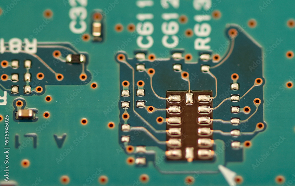 Foto de Printed circuit board with semiconductor components, memory ...