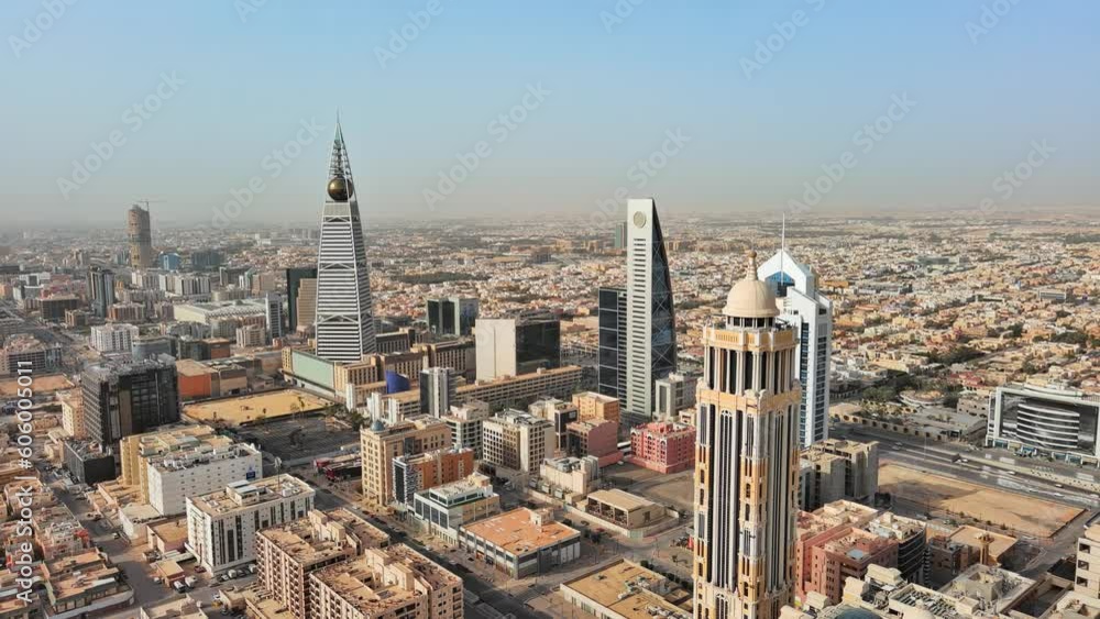 Riyadh: Aerial view of capital city of Saudi Arabia, modern city ...