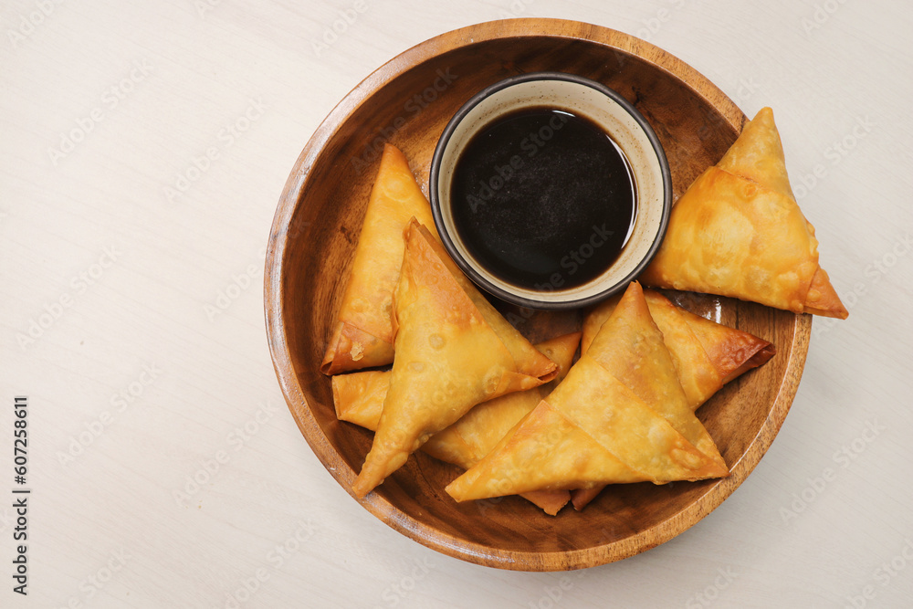 Patti Aloo samosa or vegetable samosas. Indian special traditional ...