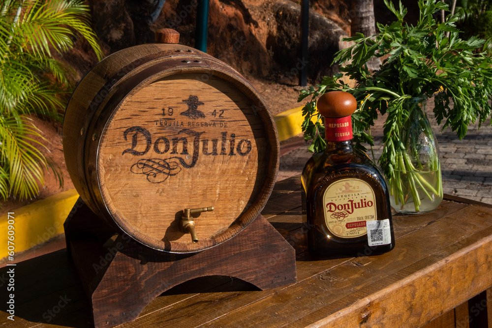 Tequila mexicano Don Julio acompañado de un barril Stock Photo | Adobe ...