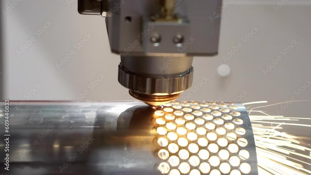 Vidéo Stock Workflow in the metalworking industry. Technological effect ...