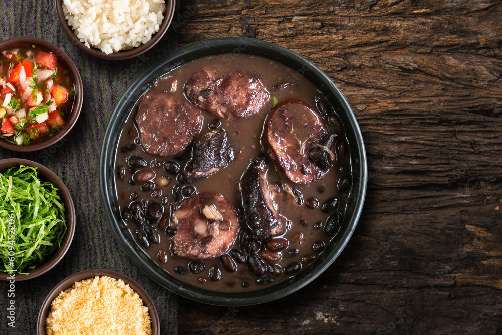 Foto de Feijoada typical Brazilian food. Traditional Brazilian food ...