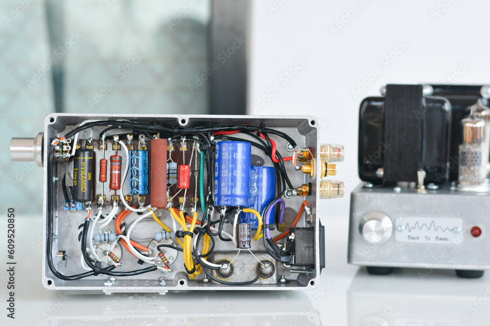 vintage tube amplifier circuit building,Social media, Multimedia ...