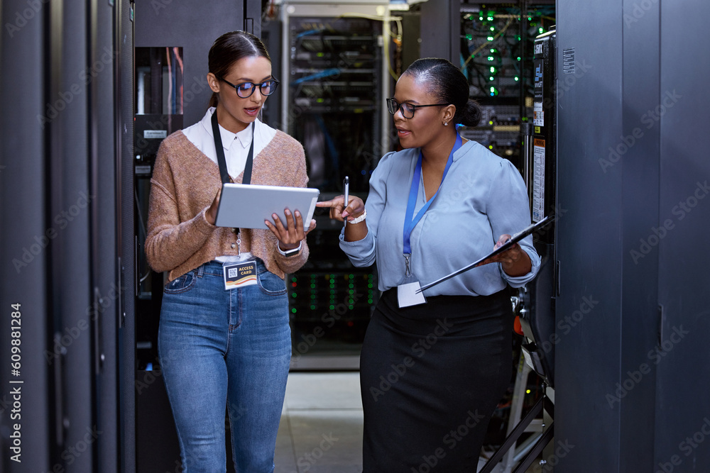 Talking, server room and women with a tablet for cyber security ...