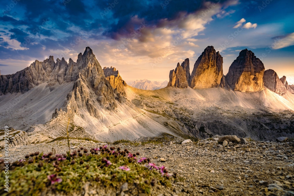 Epic view from Sextner Stein on Monte Paterno and Tre Cime mountain ...