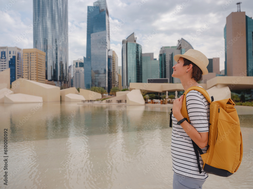 travel to the United Arab Emirates, Happy young asian female traveler ...