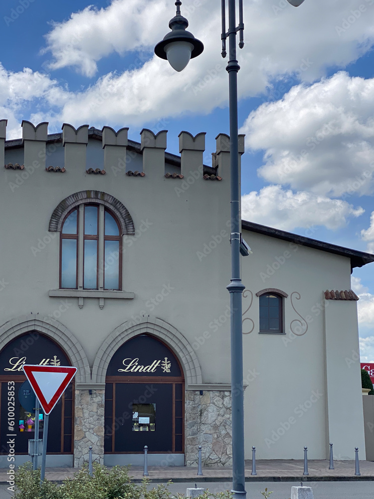 Lindt chocolate shop and bar shop castle store in luxury fashion ...