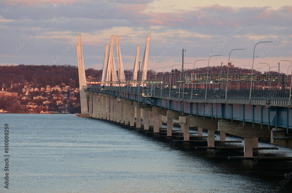 new tappan zee bridge at golden hour (nyack to tarrytown, new york ...