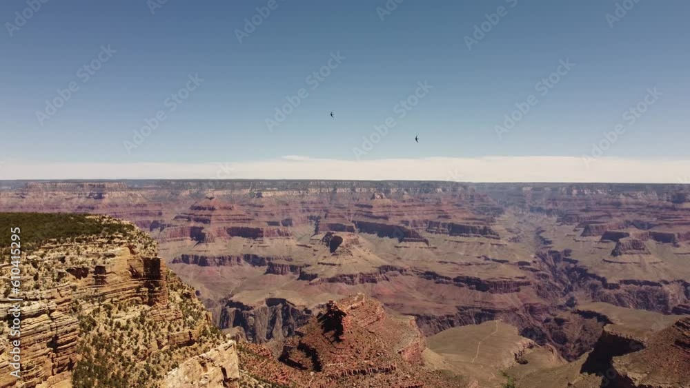 Grand Canyon parallax shot by drone - experience the stunning vistas ...