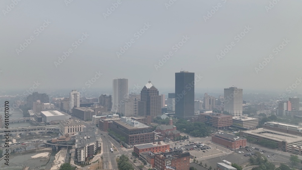 Downtown Rochester NY in dense smoke from Canadian wildfires blowing ...