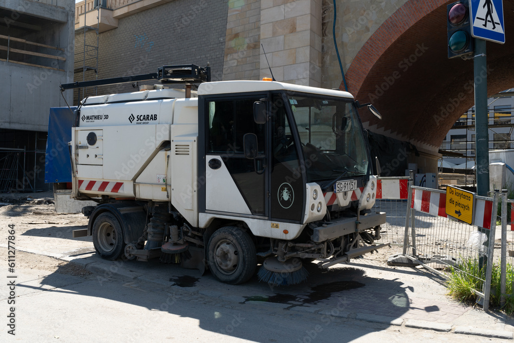 Mathieu 3D, Scarab Fayat Group compact sweeper for cleaning streets and ...