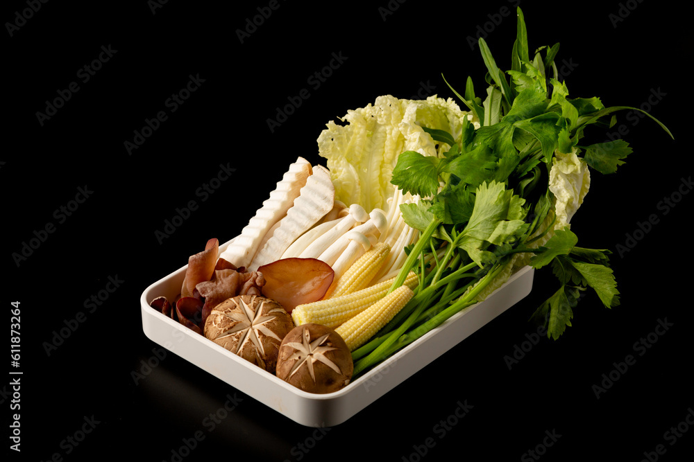 Get Your Taste with Hotpot Cuisine, Shabushi Food. Family time with ...