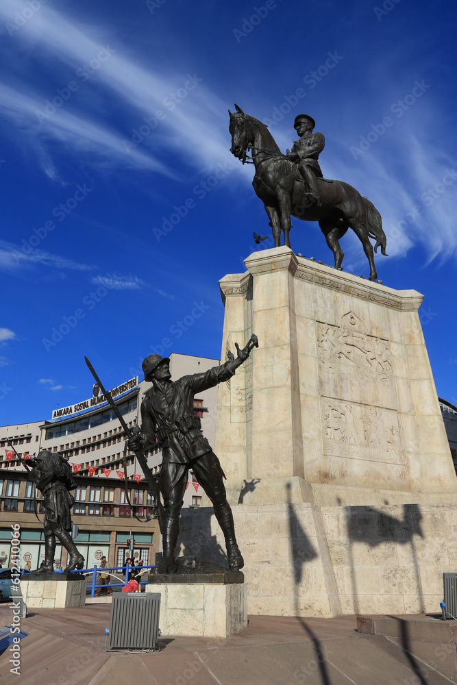 Ankara Victory Monument | Zafer Aniti one of the most popular iconic symbols of Ankara. Statue ...