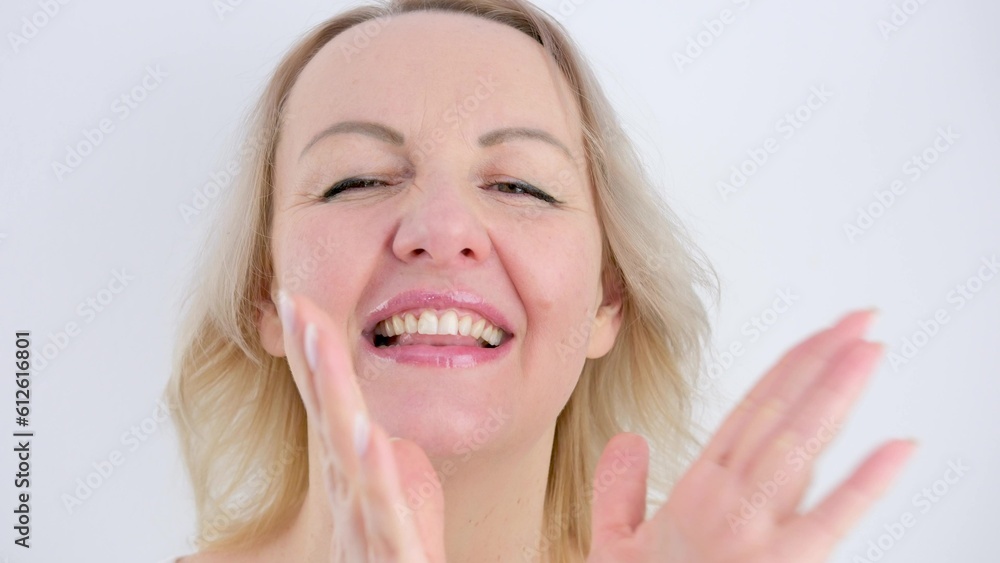 Female Hands Clapping their Hands on Empty Isolated Green Chroma Key ...