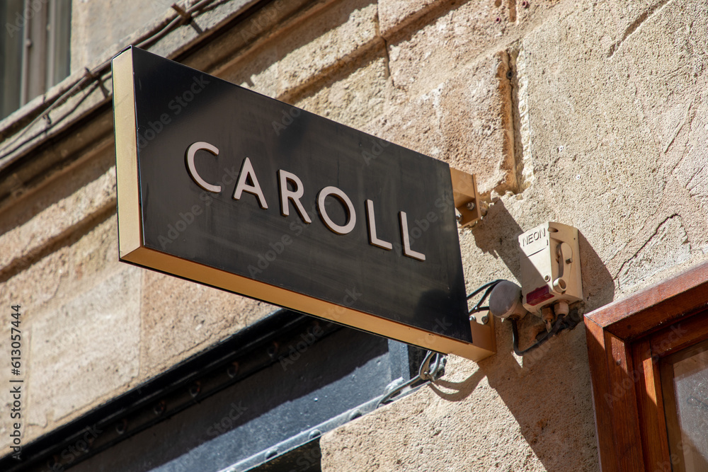 Caroll logo text sign fashion brand clothes store french chain clothing ...