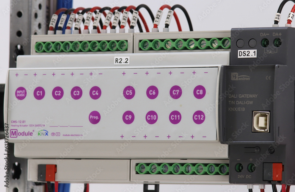 Module Electronic automation for controlling automatic modes in the ...