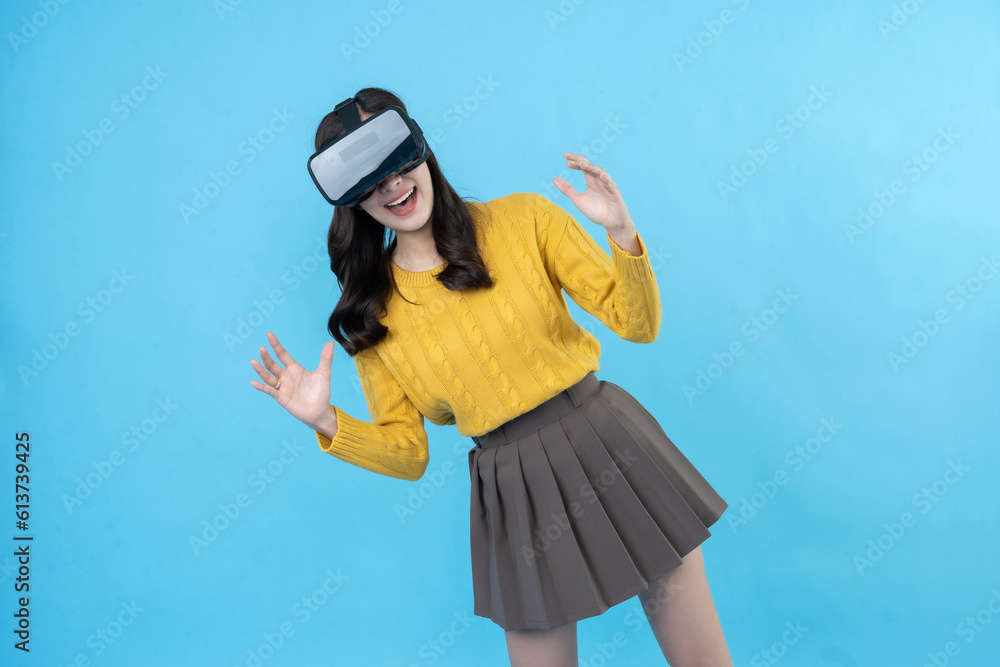 Asian woman with long hair Tilting posture based on what you see in 3D ...