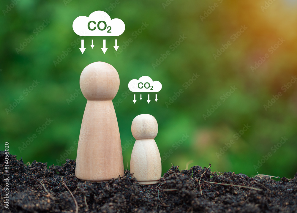 Foto de CO2 emission reduction concept, clean and friendly environment ...