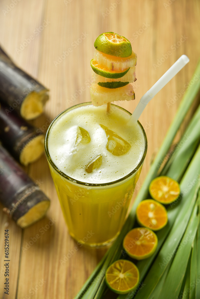 Nuoc mia is Vietnamese sugarcane juice. In the tropical country, this ...