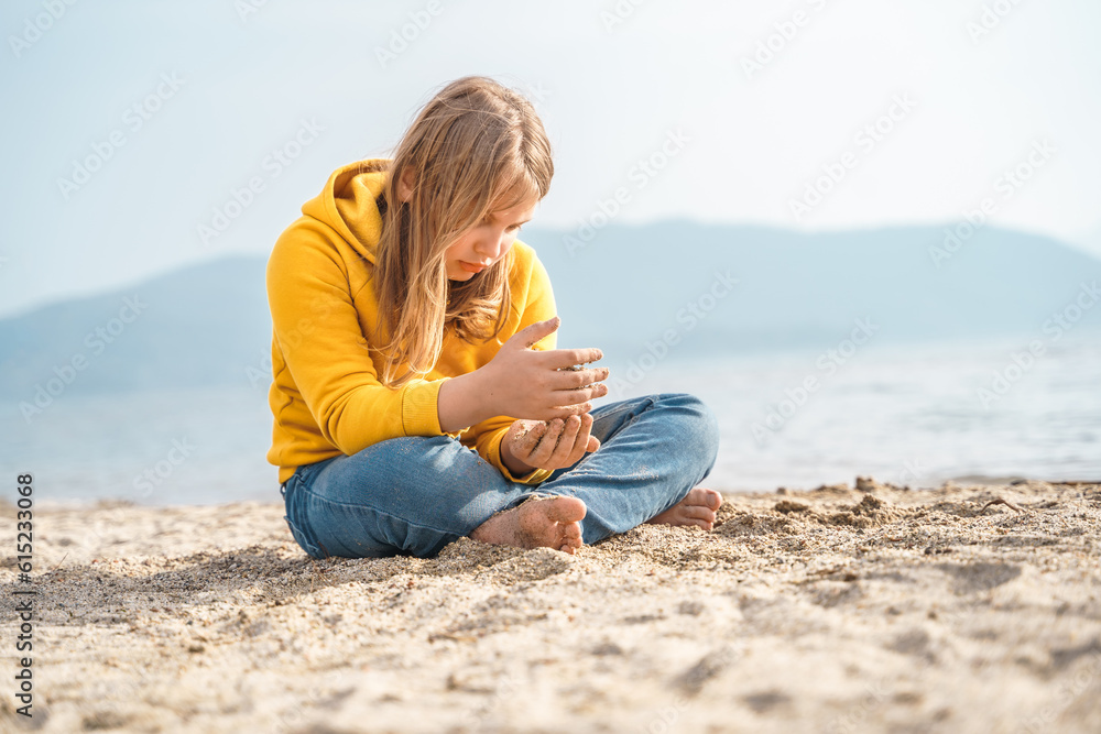 A Pretty Girl Teens Bully