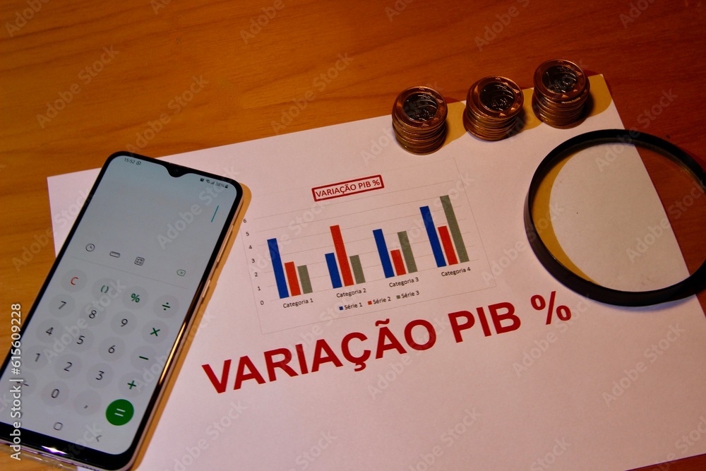 PIB - variação PIB - Gráfico simulando evolução, calculadora, lupa e ...