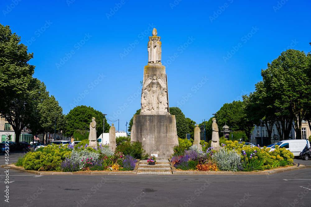 Monument aux Morts (Memorial) of Soissons in Picardie, dedicated to the ...