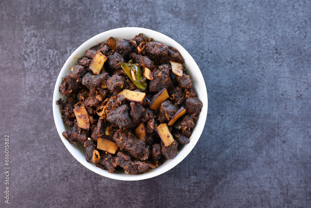 Kerala style beef or Mutton dry fry. delicious spicy Beef fry in clay ...