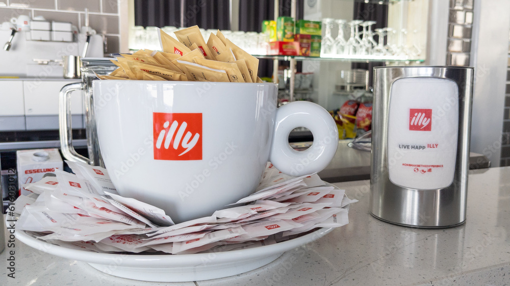 Illy coffee shop red sign logo cafe leading Italian coffee makers text ...