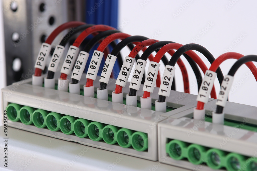 Foto de Electrical terminals with connected mounting wires are ...