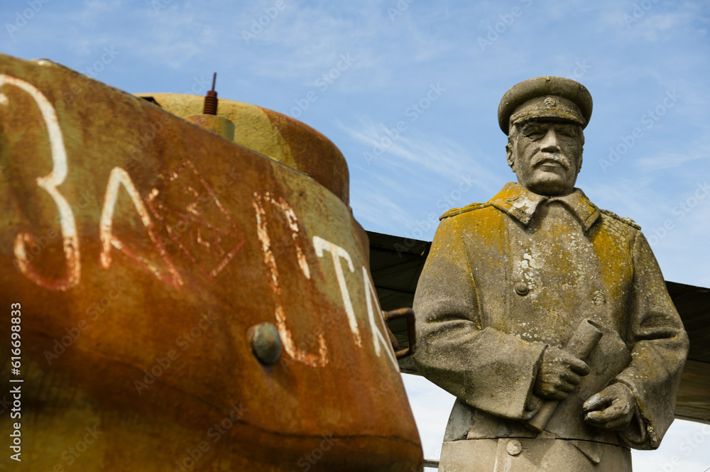 Stone statue of Soviet dictator and tyrant Joseph Stalin Stock Photo ...