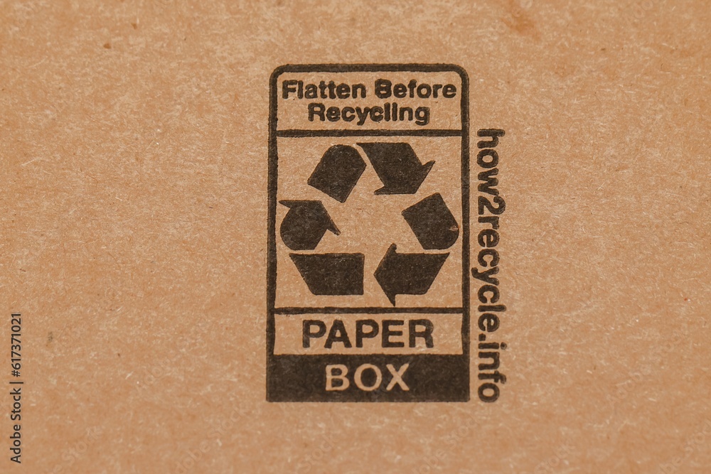 Recycle Logo on Carton Box. How to Recycle instructions printed on a ...