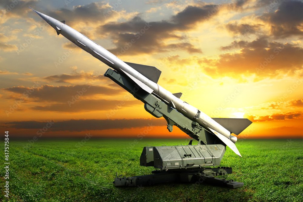 ภาพประกอบสต็อก Military equipment. Launch a setup aimed at the sky ...