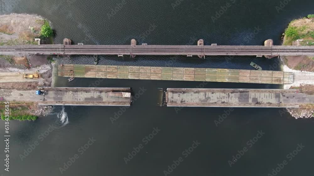Pontoon bridge of the Ukrainian army. Installation of a temporary ...