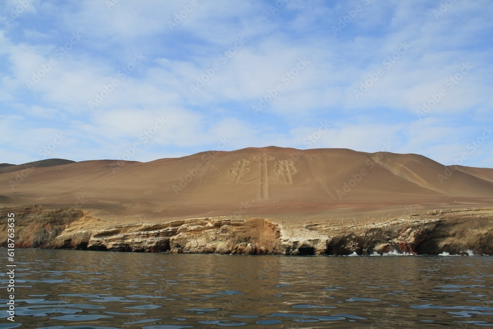 Stunning view of Candelabro de Paracas, a prehistoric geoglyph on the ...