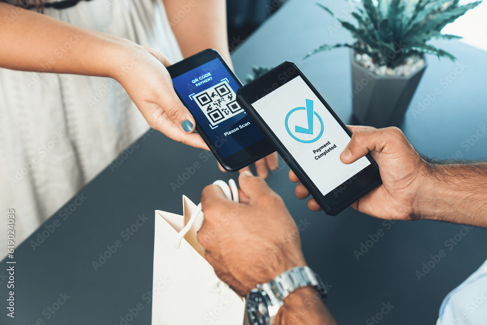 Zdjęcie Stock: QR code displayed on screen for cashless payment ...