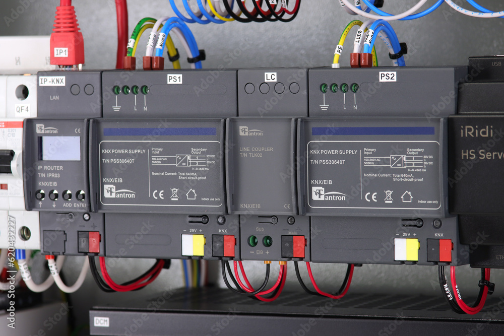 The electrical power supply module for the KNX bus from Tantron is ...