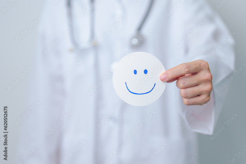Doctor show Happy smile face paper, Mental health Assessment ...