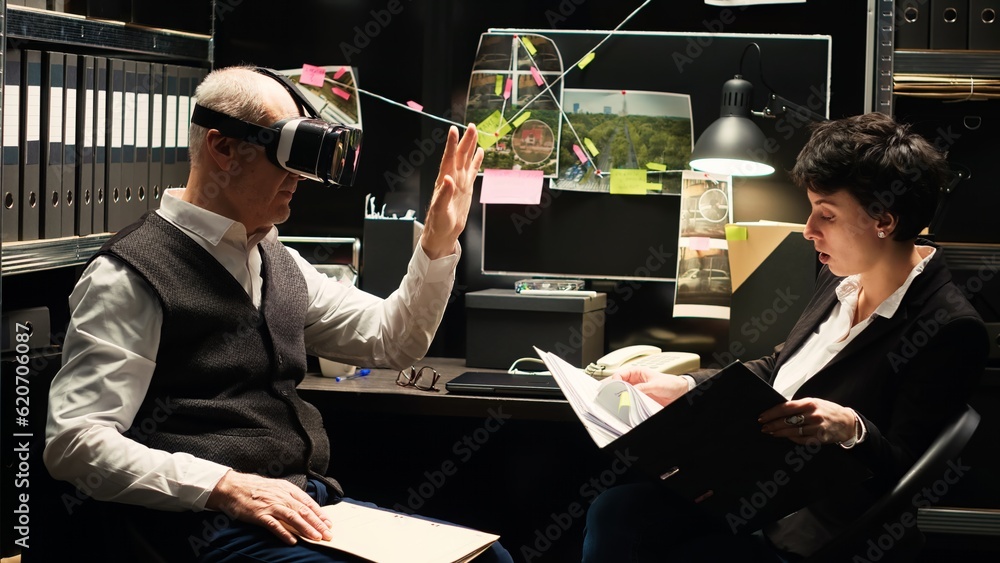 Senior agent using vr glasses to reenact crime scene, conducting ...