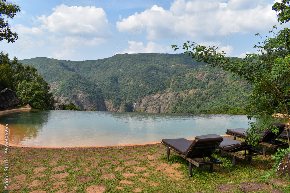 A beautiful place in the mountains with a swimming pool in the tropics ...