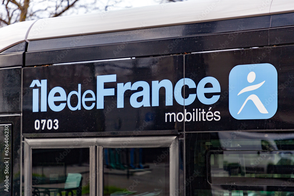 Ile de France Mobilites logo on a bus in Paris, France Stock Photo ...