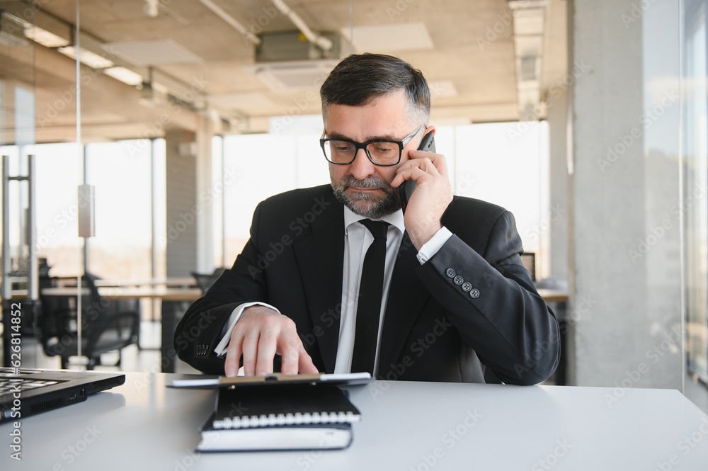 Angry mad frustrated businessman talking on phone complaining on bad ...