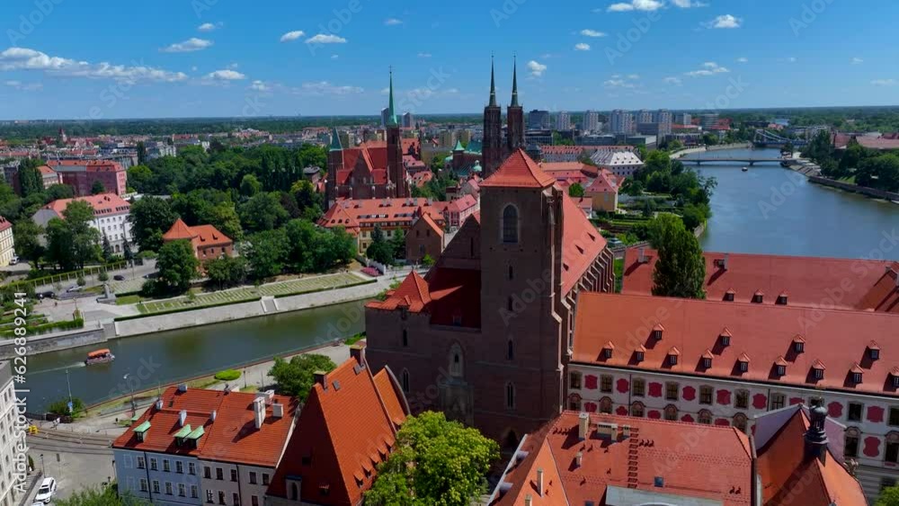Wrocław Wyspa Piaskowa z drona Stock Video | Adobe Stock