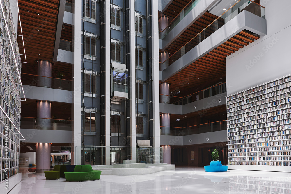 DUBAI, UNITED ARAB EMIRATES - August, 2022: Main entrance hall inside ...