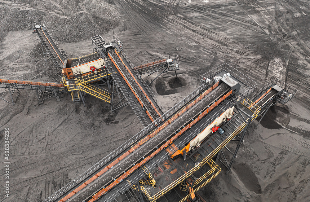 Photo & Art Print Open pit mine, breed sorting, mining coal, extractive ...