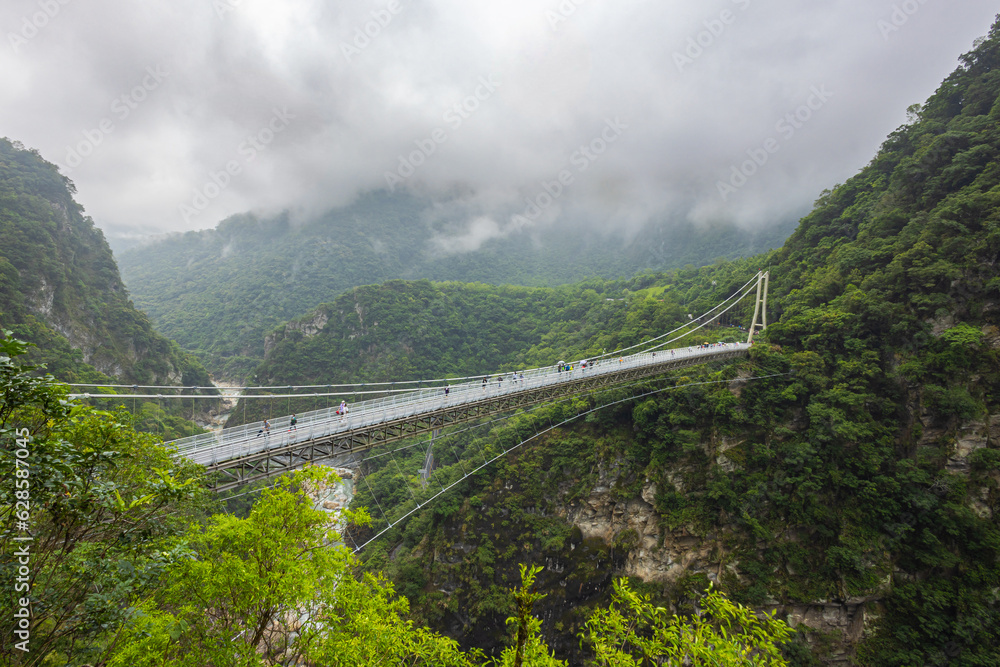 Blow Bay Suspension Bridge or Mountain Moon bridge. A impressive ...