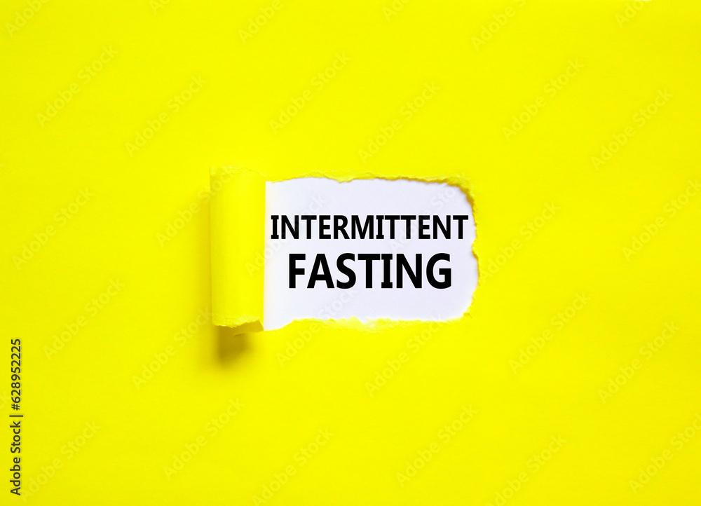 Intermittent fasting symbol. Concept words Intermittent fasting on ...