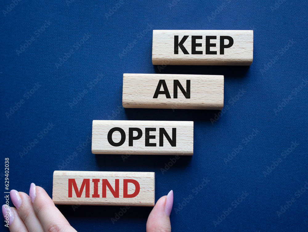 Keep an open mind symbol. Wooden blocks with words Keep an open mind ...