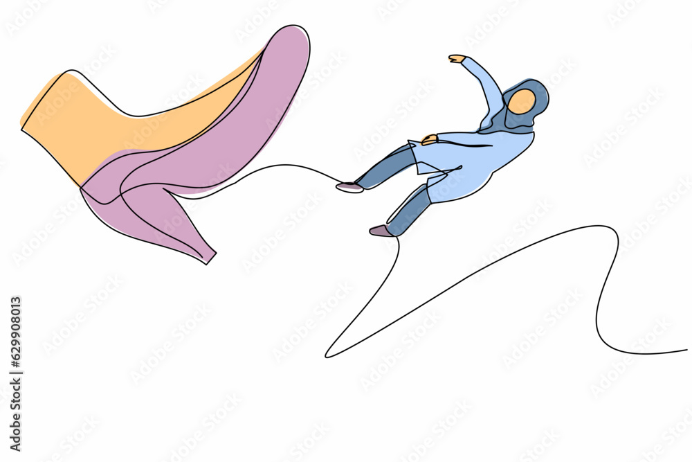 Continuous one line drawing failed Arab businesswoman kicked out by ...