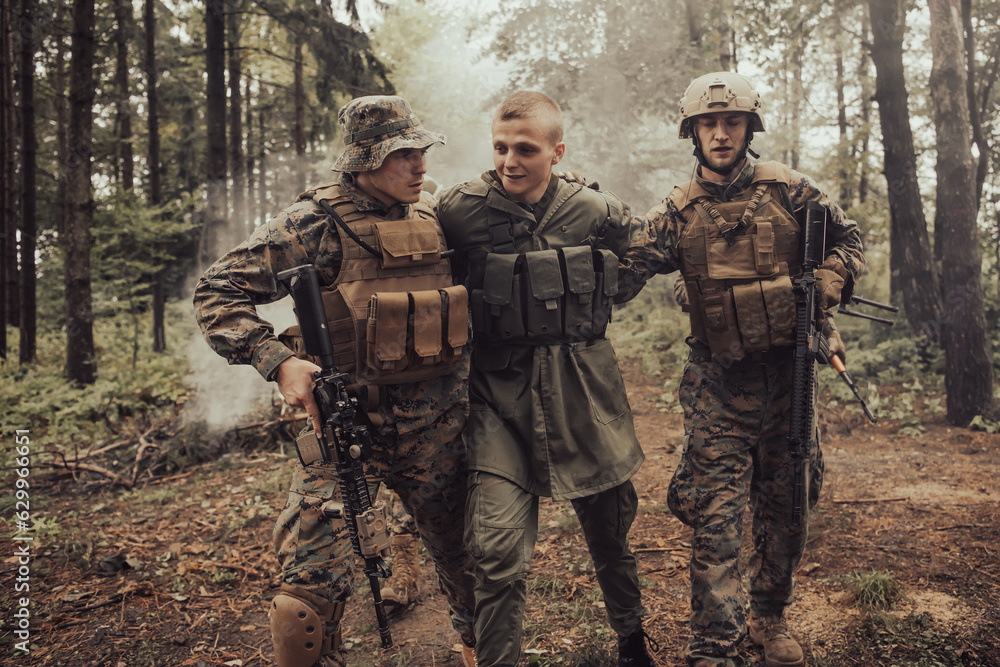 Soldiers squad was capture alive terrorist and interrogation them on ...